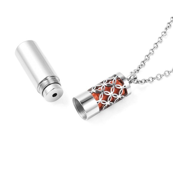 Jewelry | Oil Diffuser Aromatherapy Pendant Necklace | Poshmark